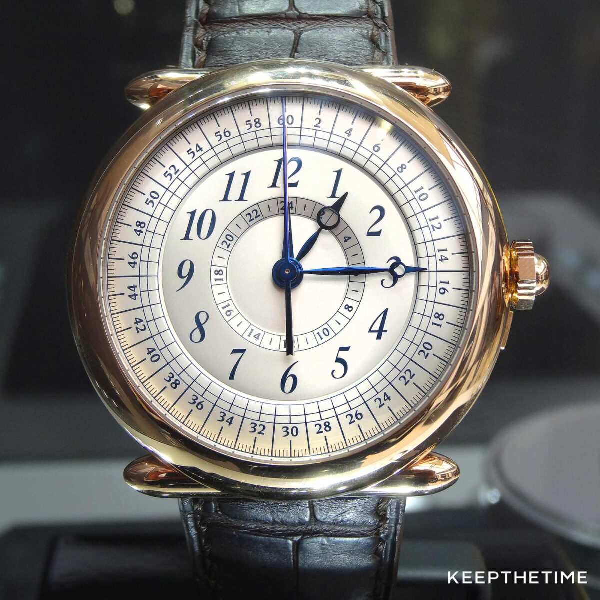 Watch Identifier: De Bethune DB29 Maxichrono Tourbillon Chronograph ...